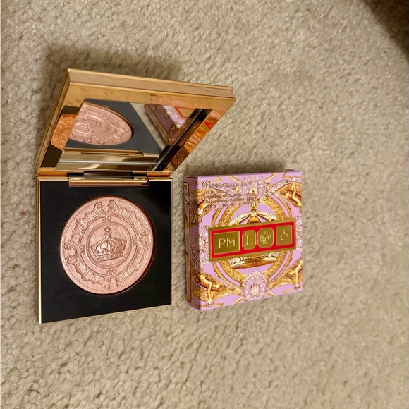 Pat McGrath | Makeup | Brand New Pat Mcgrath Highlighter In Gold ...